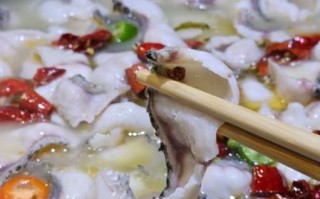 酸菜鱼火锅怎么做_酸菜鱼火锅步骤视频