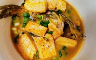 黄骨鱼怎么做好吃_黄骨鱼炖豆腐的做法