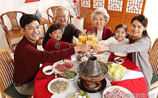 年夜饭吃饺子的寓意是什么_过年为什么要吃饺子