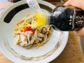 凉拌鸡腿菇怎么做_鸡腿菇焯水几分钟