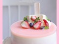 草莓慕斯蛋糕怎么做_草莓慕斯蛋糕用什么草莓