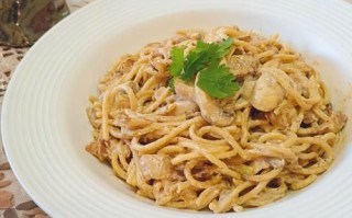 奶油意大利面怎么做_奶油意面需要哪些材料
