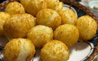炸汤圆不爆的秘诀_汤圆怎么炸才不会爆裂