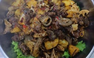 羊肉干锅怎么做好吃_羊肉干锅的做法窍门