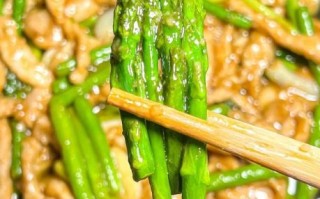 竹笋怎么做好吃_芦笋的家常做法