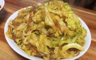 甘蓝炒粉丝怎么炒不粘锅_甘蓝炒粉丝的家常做法