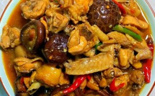 东北小鸡炖蘑菇怎么做_正宗小鸡炖蘑菇用什么蘑菇