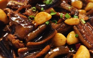 鳝鱼段怎么做好吃_鳝鱼段的家常做法