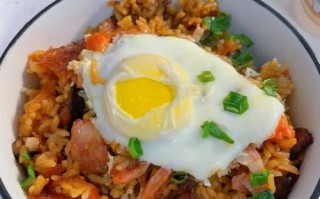 腊肉煲仔饭怎么做_电饭煲版详细步骤