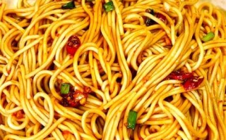 酸辣面条最简单的做法_酸辣面条怎么做才好吃