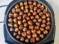 栗子怎么做好吃_电饼铛版糖烤栗子做法