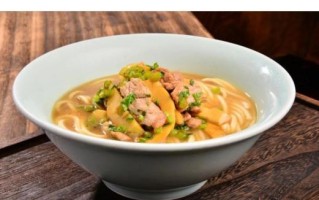 片儿川面怎么做_正宗杭州片儿川做法