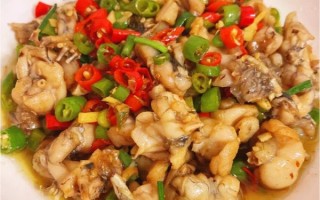 家常红烧牛蛙怎么做_红烧牛蛙需要焯水吗