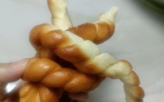 软麻花怎么和面_软麻花和面配方比例