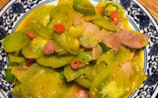 青西红柿炒熟有毒吗_吃了会中毒吗