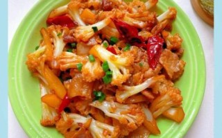 菜花炒肉片怎么炒才脆_菜花炒肉片用焯水吗