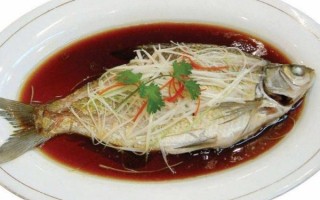 清蒸武昌鱼怎么做好吃_清蒸武昌鱼的家常做法