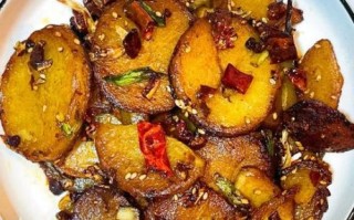 干锅土豆片怎么做_干锅土豆片家常做法
