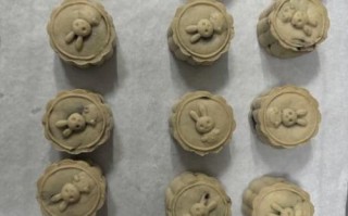 广式豆沙月饼怎么做_广式豆沙月饼配方比例