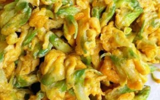 槐花怎么做好吃_槐花怎么做不苦