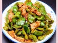 肉炒青椒怎么炒好吃_青椒炒肉用哪块肉最嫩