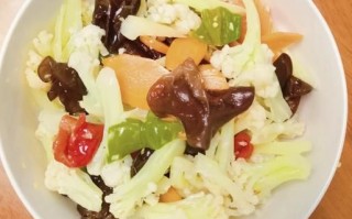 蒜蓉菜花怎么做_蒜蓉菜花用焯水吗