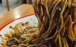 韩国炸酱面好吃吗_韩国炸酱面和中国炸酱面区别