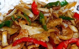 炒洋葱怎么炒好吃_洋葱炒多久才脆