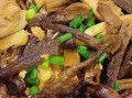 茶树菇炖鸡的功效_茶树菇炖鸡适合什么人吃