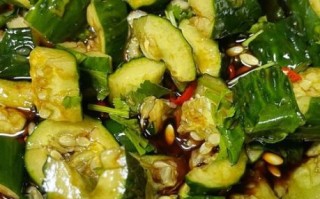 刀拍凉拌黄瓜怎么做_家常凉拌黄瓜要不要焯水