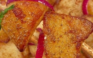 椒盐土豆怎么做_椒盐土豆的做法步骤