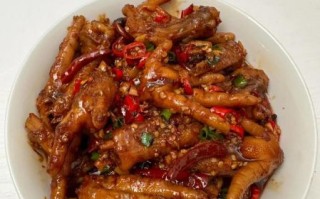 香辣炒鸡爪怎么做_家常香辣鸡爪做法