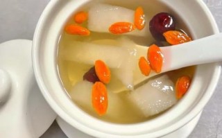 冰糖雪梨最简单的做法_冰糖雪梨怎么做止咳