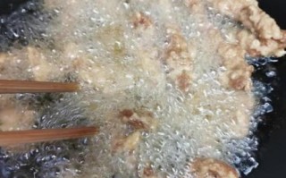 里脊肉怎么炸酥脆_炸里脊肉用什么粉