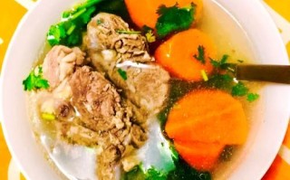 羊肉汤怎么做好喝_羊肉汤的简单做法