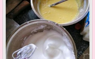 电饭锅做蛋糕怎样做才蓬松_电饭锅蛋糕不塌陷的秘诀