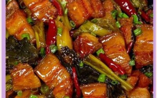 东北酸菜炖五花肉怎么做_东北酸菜炖五花肉的家常做法