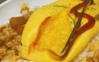 爆浆蛋包饭怎么做_蛋包饭流心秘诀