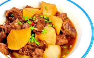 萝卜焖牛腩怎么做_萝卜焖牛腩的家常做法
