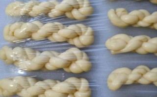 怎样做麻花又脆又酥_麻花酥脆不硬的秘诀