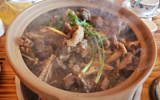 鹅和什么炖最好吃_鹅炖什么食材最香