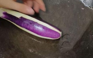 茄子怎么切_茄子切法技巧