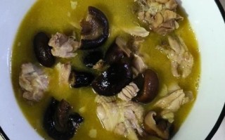 香菇鸡汤怎么炖好喝_香菇鸡汤炖多久最好
