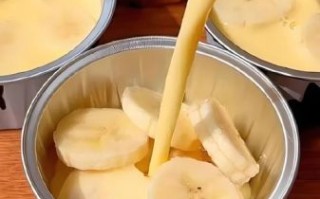 香蕉蛋糕的家常做法烤箱_香蕉蛋糕烤箱温度时间