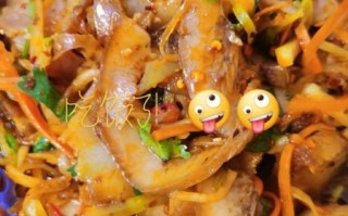 猪头肉怎么凉拌才好吃_熟食猪头肉做法步骤