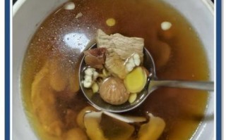 鳄鱼肉煲什么对咳嗽好_鳄鱼肉止咳汤做法