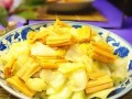 白菜炒腐竹怎么做_白菜炒腐竹的家常做法