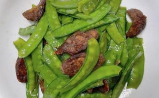 荷兰豆炒腊肠怎么炒才脆_荷兰豆炒腊肠用焯水吗