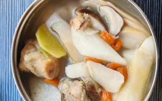 松茸排骨汤怎么做_松茸排骨汤怎么炖才鲜