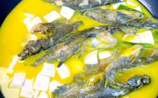 清汤黄辣丁鱼汤怎么做_黄辣丁鱼汤去腥技巧